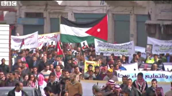 Thousands of Jordanians March in Support of Fight Against Islamic State ...