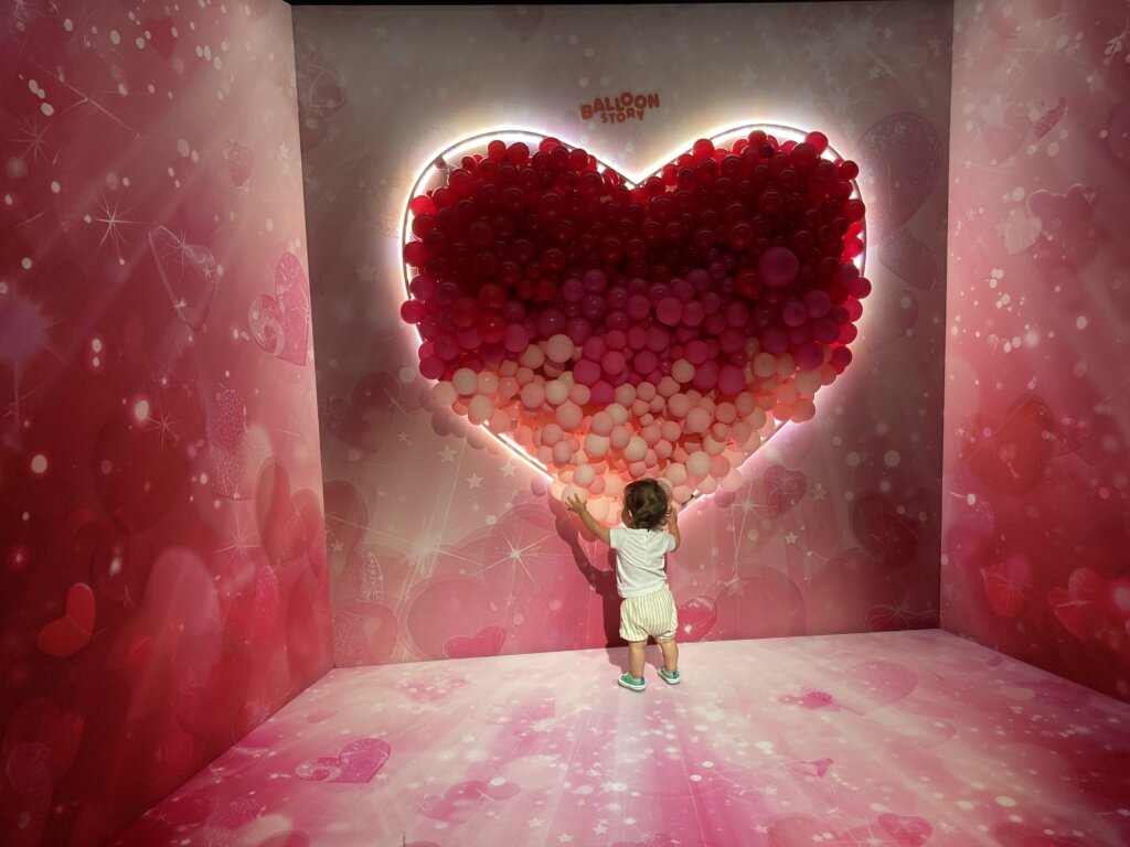 Immersive Balloon Experience From Israel Comes to NYC Featuring Large ...